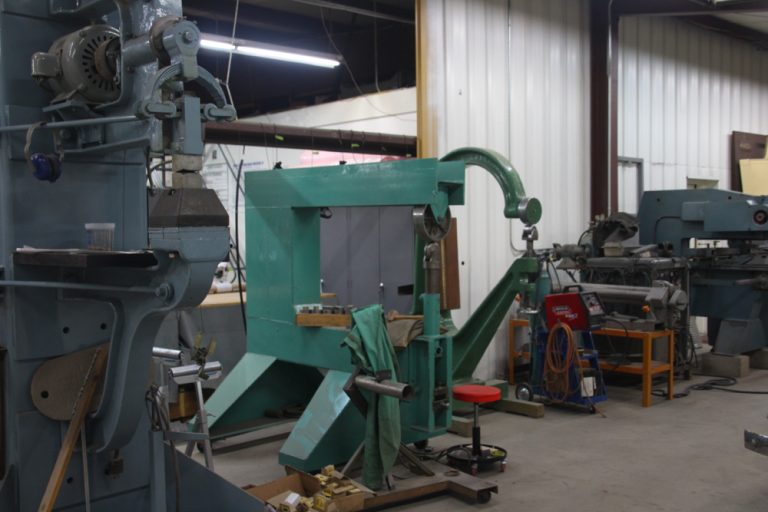 Facilities - Enfield Auto Restoration